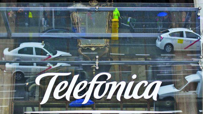 Telefónica negocia la venta de sus activos en Panamá y Centroamérica ...